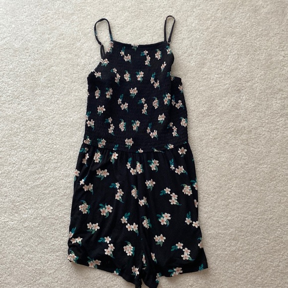 Pants & Jumpsuits | Womens Hollister Romper In Size Xs Black With ...